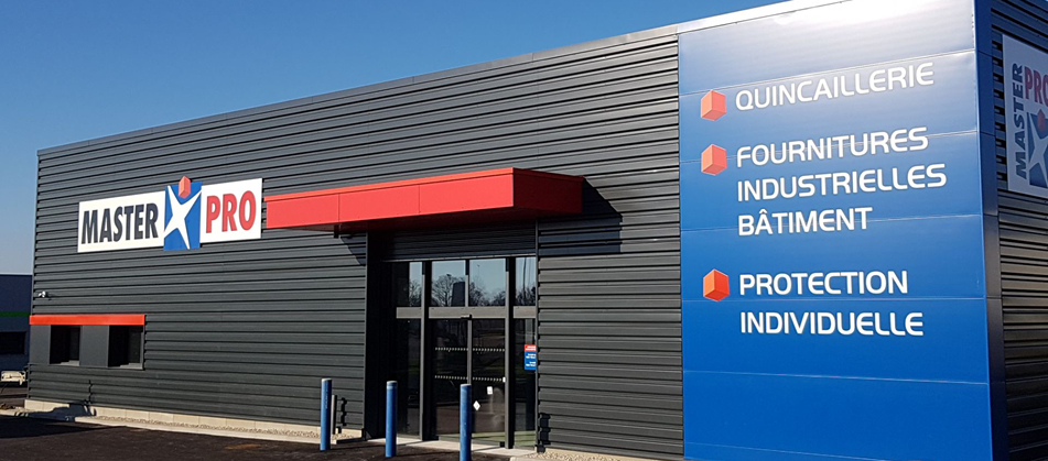 MASTER PRO, spécialiste de proximité Industrie & Bâtiment | COFAQ